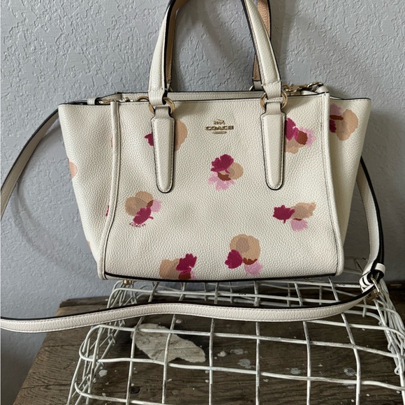 Coach | Bags | Coach Handbag With Strap Creamy White Perfect Condition ...